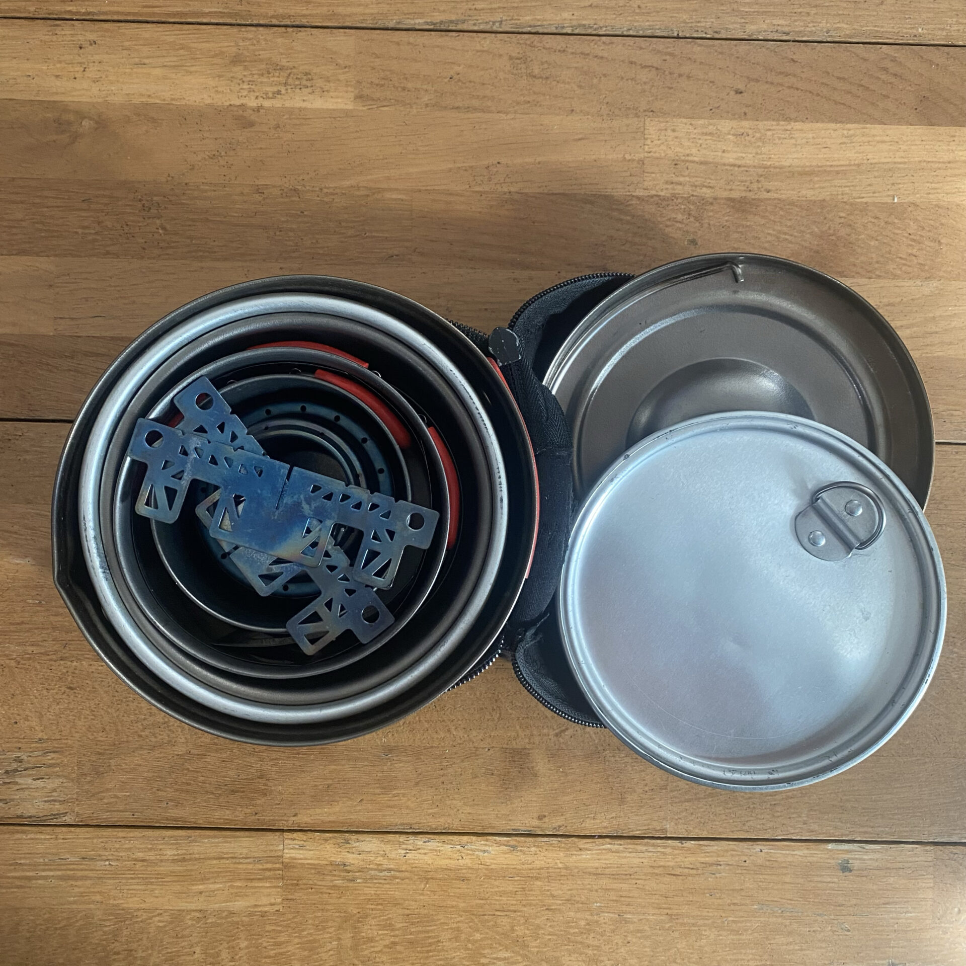 バイクパッキングとULの親和性〜キャンプギア紹介 | ADCANATHA